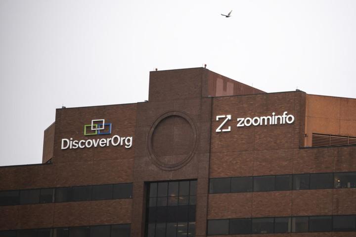 Zoominfo 是家怎样的公司？ - 知乎