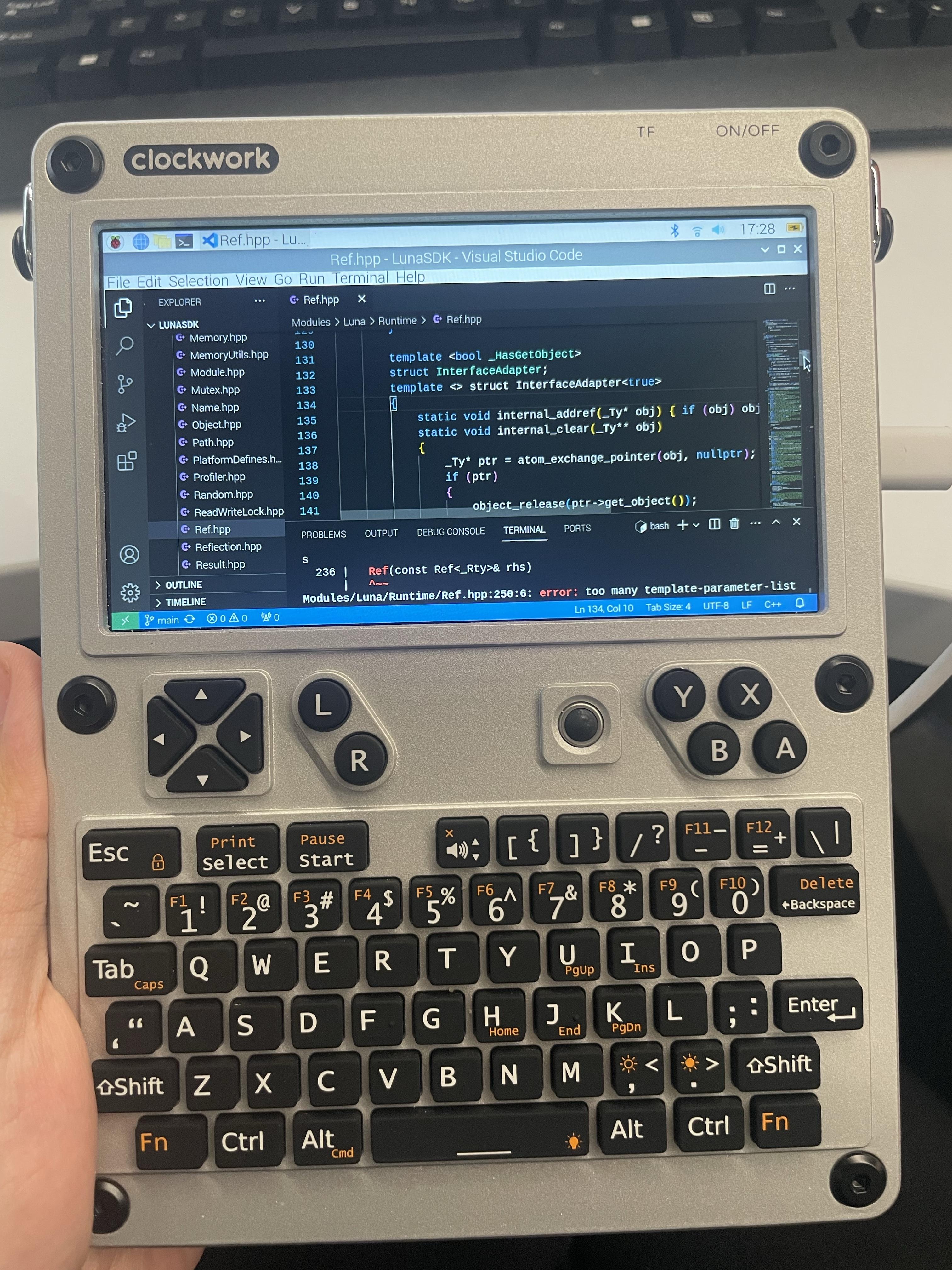 uConsole是怎样的一台设备，用起来感受如何？ - 知乎