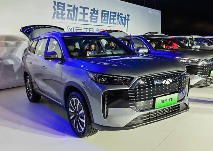 油价又涨还敢开SUV？奇瑞风云T8插混9.99万起跑赢比亚迪宋PLUS？ - 知乎
