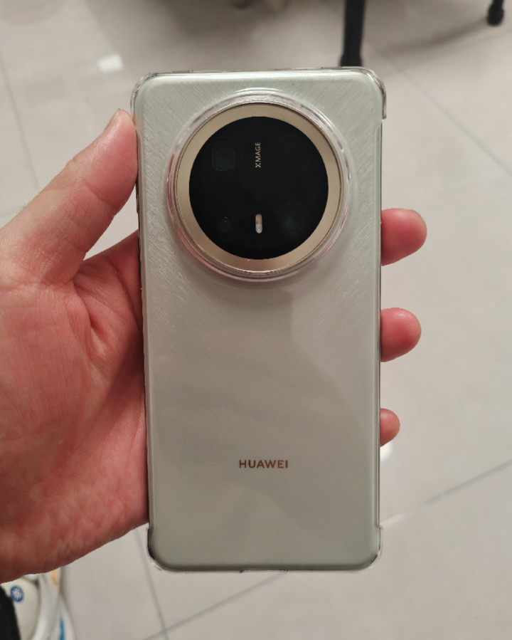 华为mate70pro和pro+各方面哪个更好分别相差多少？哪个更值得买？ - 知乎