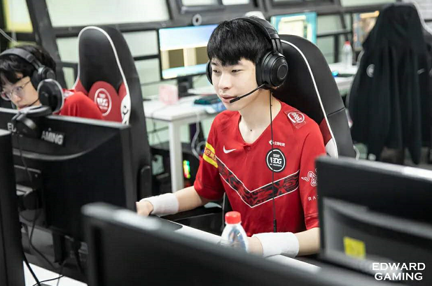 如何评价《英雄联盟》职业选手 Hope？ - 知乎