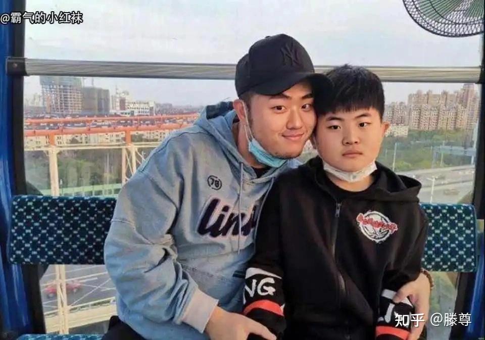 如何看待 EDG 中单选手 FOFO 改韩服 ID 为「我有罪」？ - 知乎