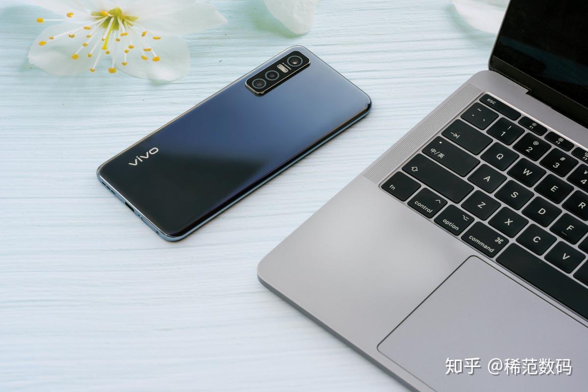 vivo Y73s 5G评测：大屏幕也能有轻薄手感