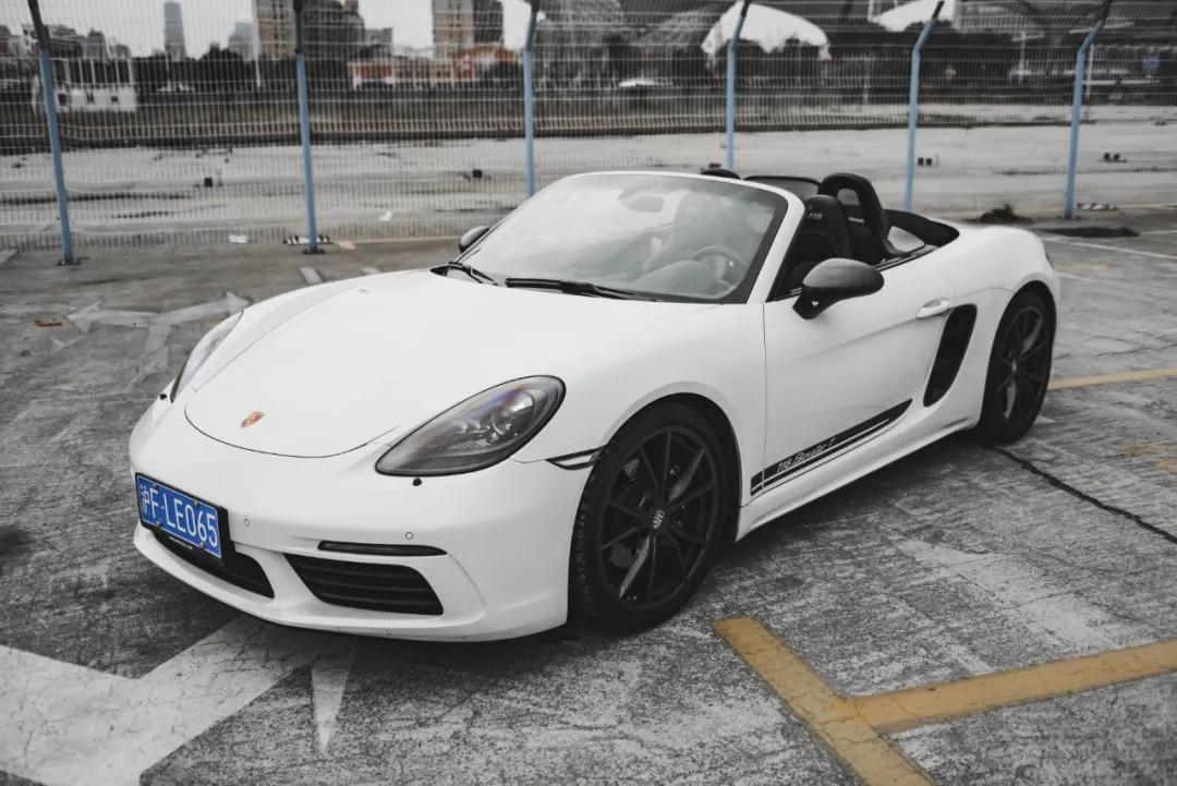 买718的人真的是因为买不起911吗？ - 知乎