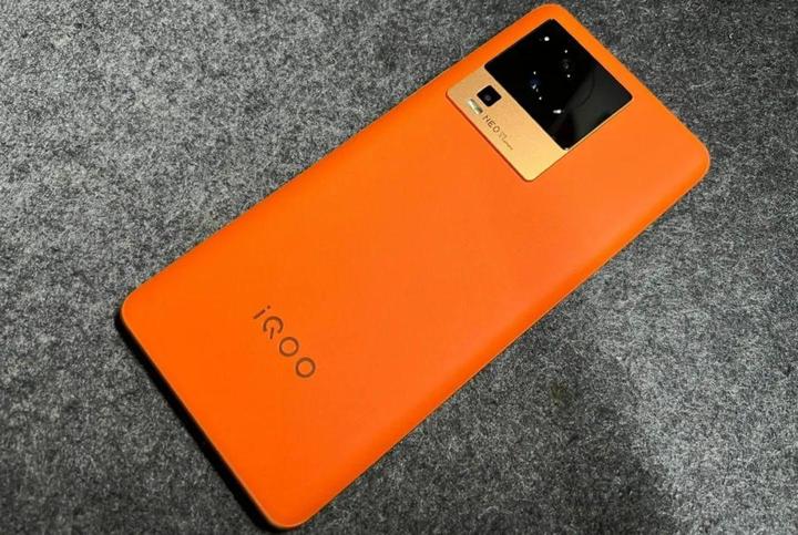 3000以内买K50至尊版还是IQOO Neo7好，看看这个详细对比吧 - 知乎