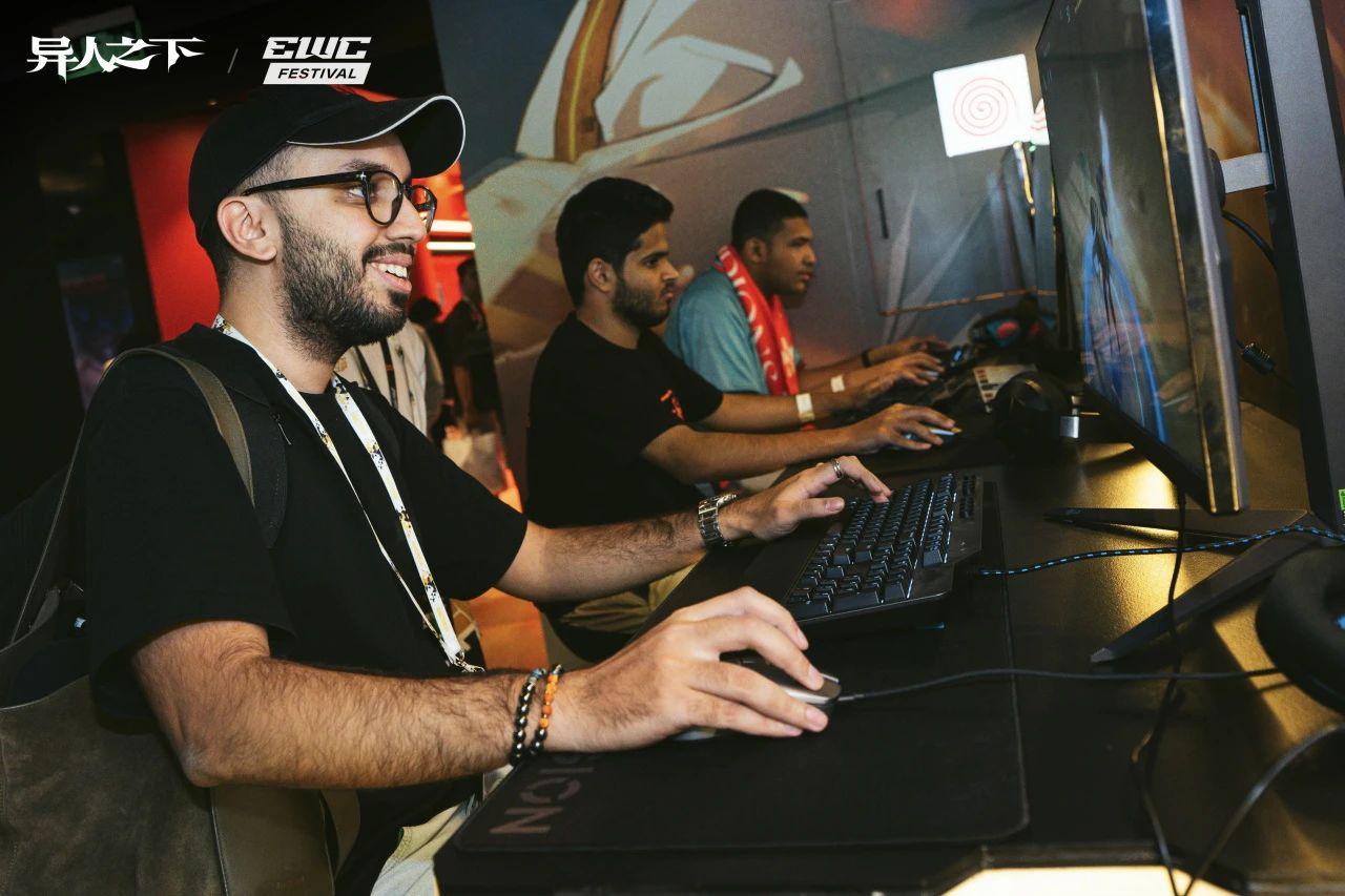 如何看待异人之下游戏亮相EWC？ - 知乎