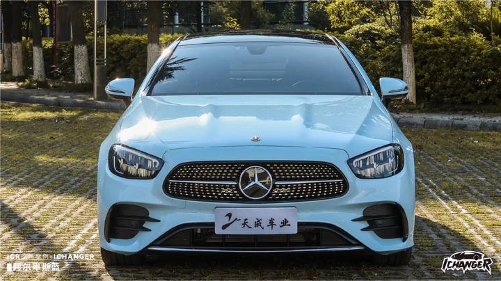 奔驰E260-Ichanger改色膜阿尔卑斯蓝，洗涤心灵的淡蓝色 - 知乎