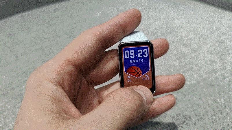 AI 加持！首发荣耀手环9NFC版评测，全新升级堪比千元智能手表 - 知乎