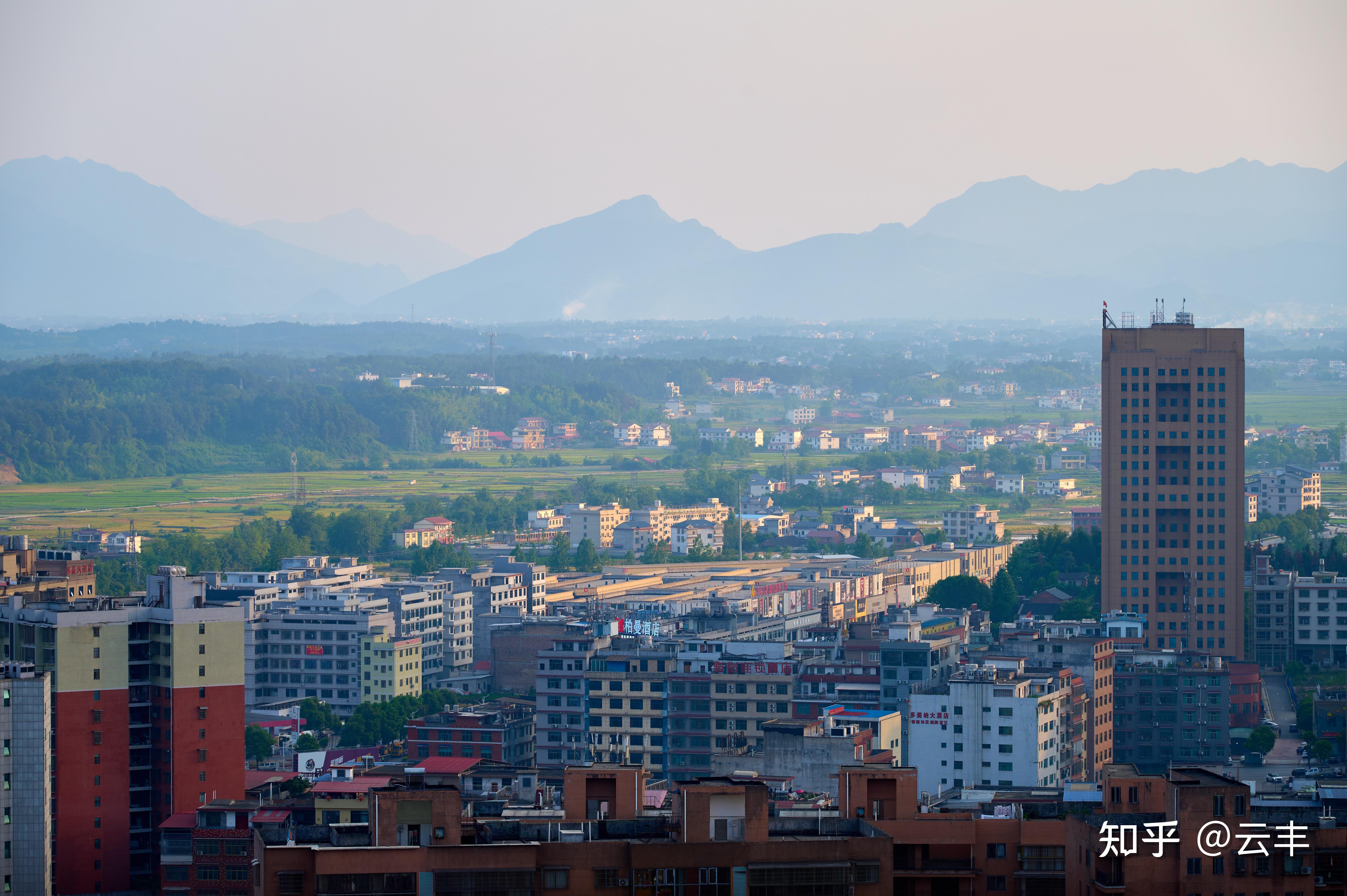 尼康z62和索尼a7m4两个怎么选择？ - 知乎