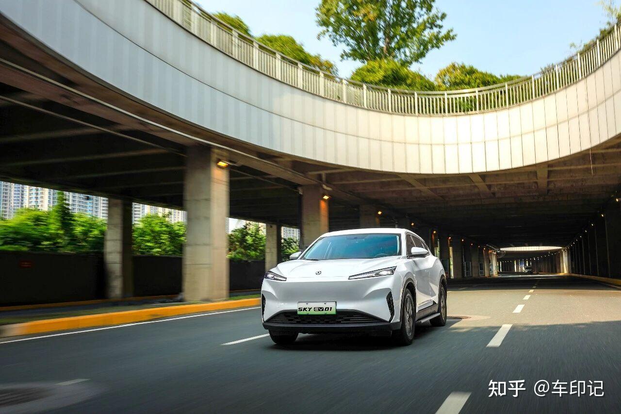 解锁北斗+纯电性能双重突破 东风风神SKY EV01量产交付 - 知乎