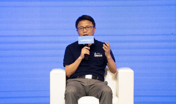 每日互动（个推）CTO叶新江：AIGC时代，大模型推动数据要素商业化 - 知乎