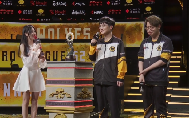 赢了cos黑丝胡桃？狼队NBPL选手晚风赛后狠话太绝了 - 知乎