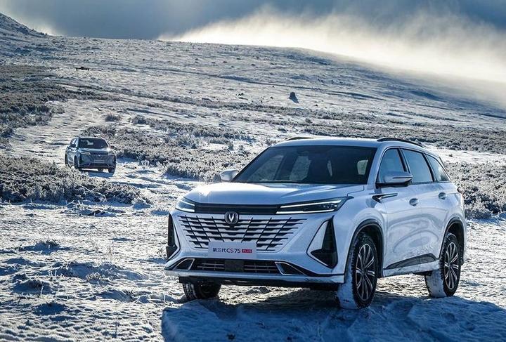 燃油SUV销量第一长安CS75PLUS“逆袭”新能源时代 - 知乎