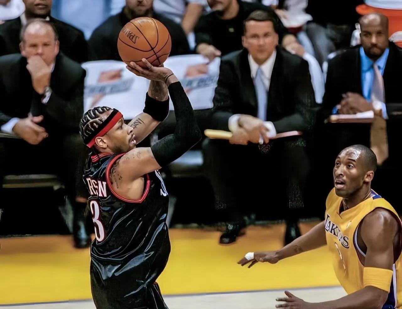 Stephen Curry 与 Allen Iverson 各有什么优势？ - 知乎