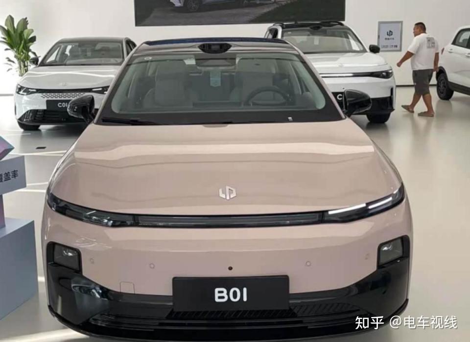 同为爆款10万级纯电！为何说零跑B01比小鹏 MONA M03、海豹06 EV更优 - 知乎