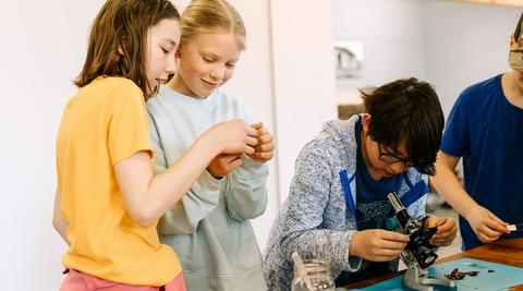 加拿大卡尔加里，名校社区Hamptons， 丘吉尔高中， Tom Baines初中。西北最富裕社区，社区背景和人口统计 | 考究装修2800尺 ...