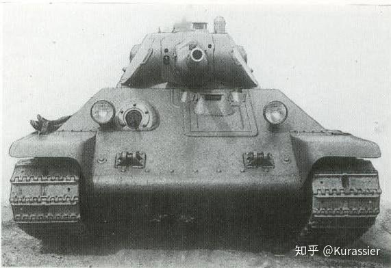 请问哈，T34-85和T34-76除了炮管口径不同以外，直观上有哪些区别？ - 知乎