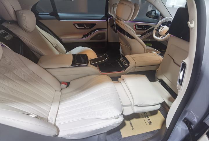 没有不可超越的高度，奔驰S400改装这些配置后，比S450还豪华 - 知乎