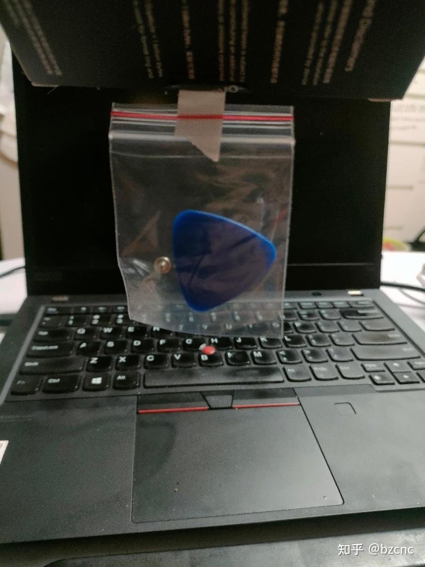 Thinkpad T14加装SSD固态硬盘 - 知乎