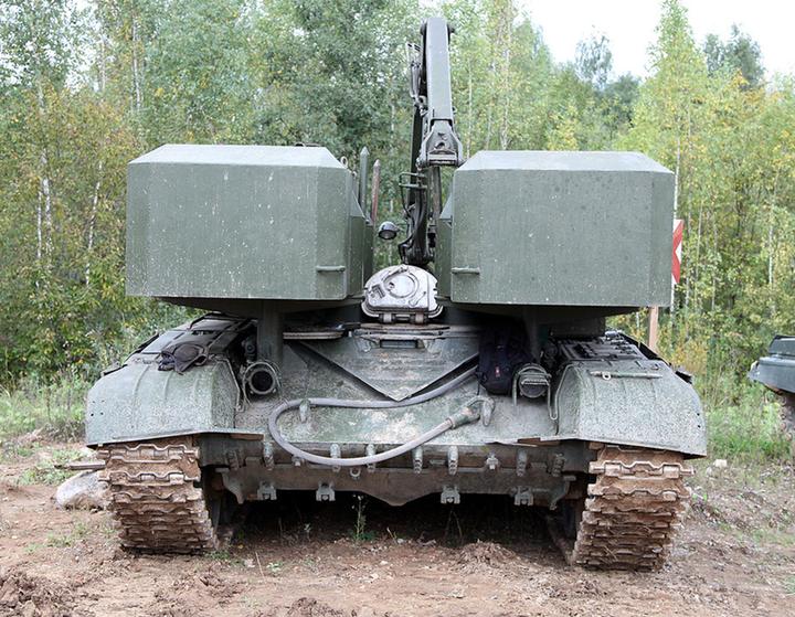 TOS-1多管火箭炮的火力保障—TZM-T弹药补给车 - 知乎