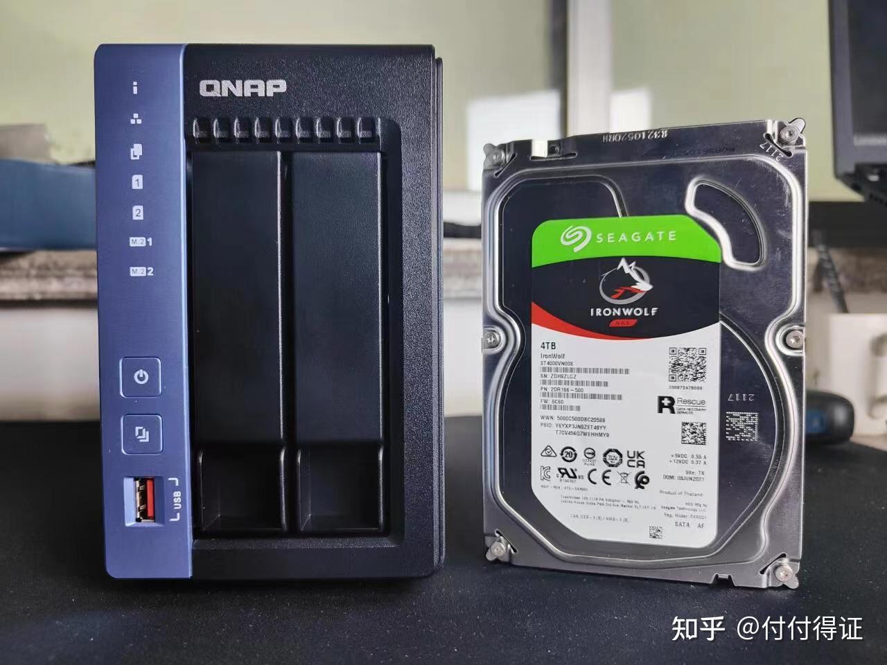 2025年NAS私有云选购必看！测评过几十台NAS，过来人告诉你怎么选NAS不踩雷？绿联、群晖、威联通哪款更值得家庭入手？