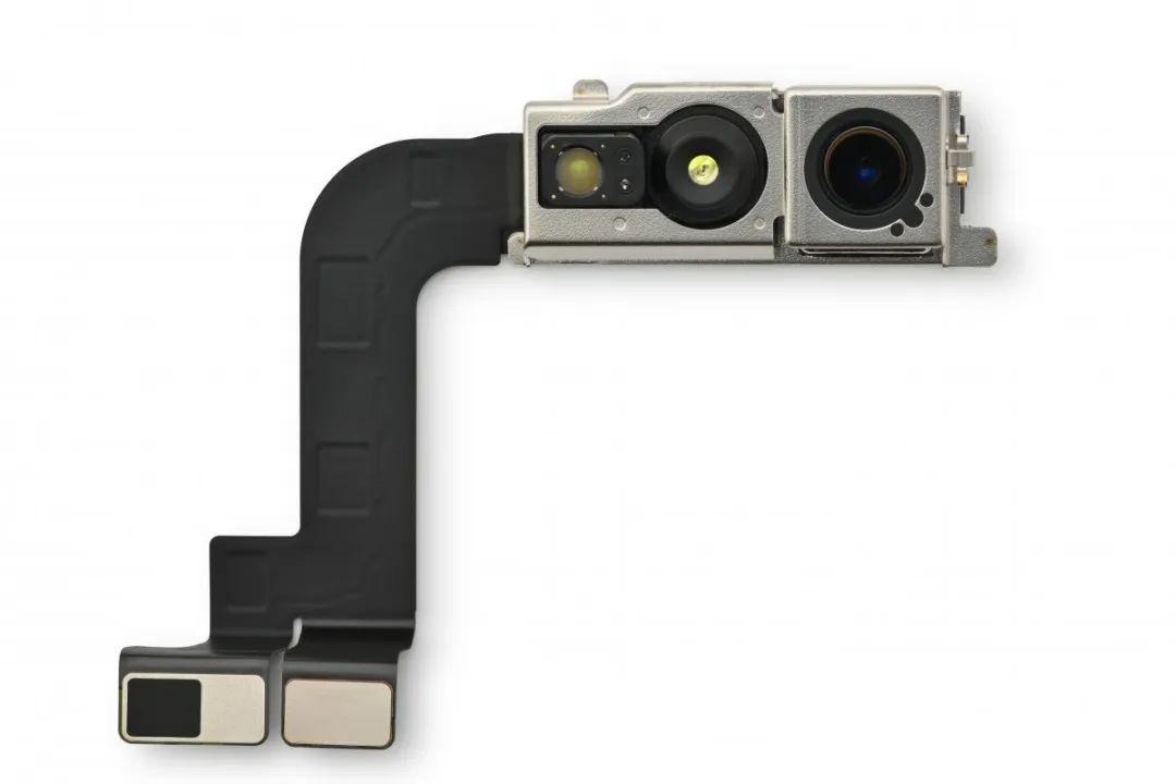 iPhone 15 Pro Max拆解，附bom表！ - 知乎