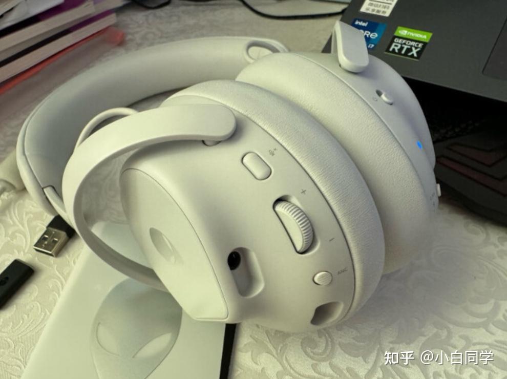 外星人AW PRO（外星人awpro耳机）怎么样？体验一周优缺点测评 - 知乎