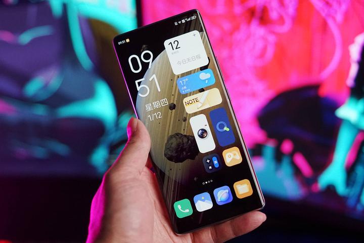 8Gen2芯片+35mm定焦人文镜头，努比亚Z50最低仅需2999即可入手 - 知乎