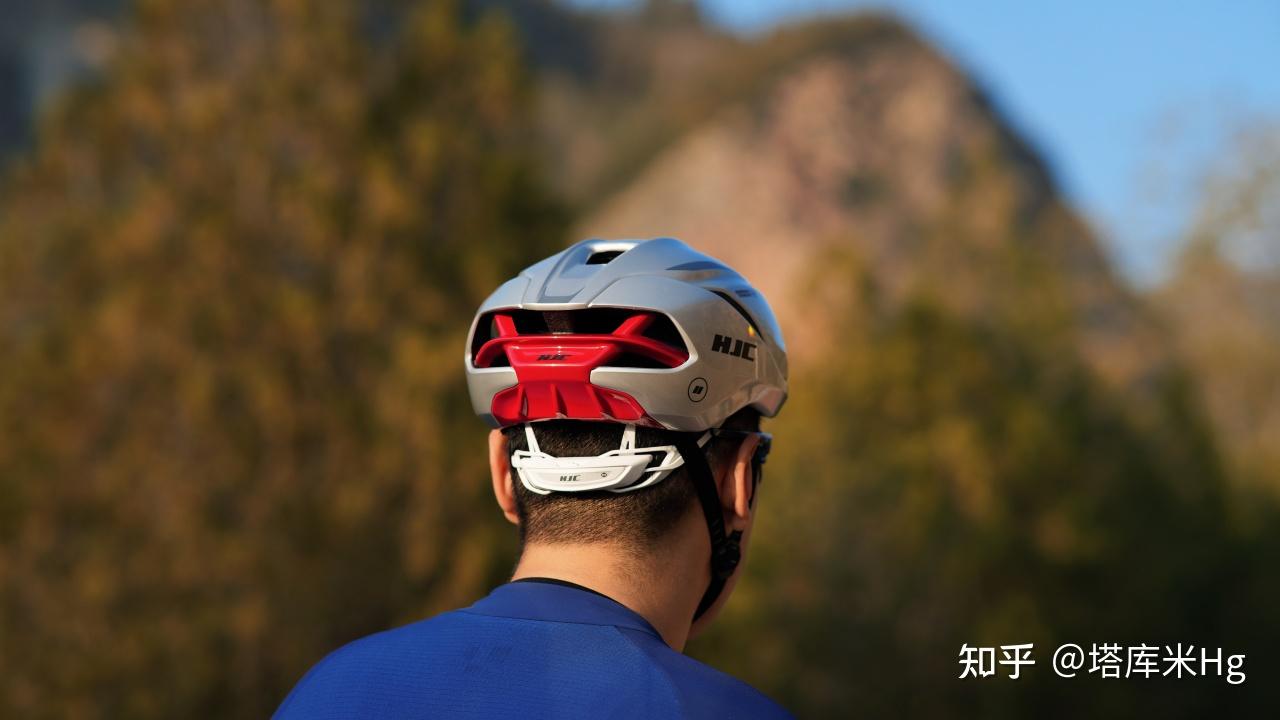 又轻又帅 只要240克的气动头盔！HJC Furion 3.0测评体验 - 知乎