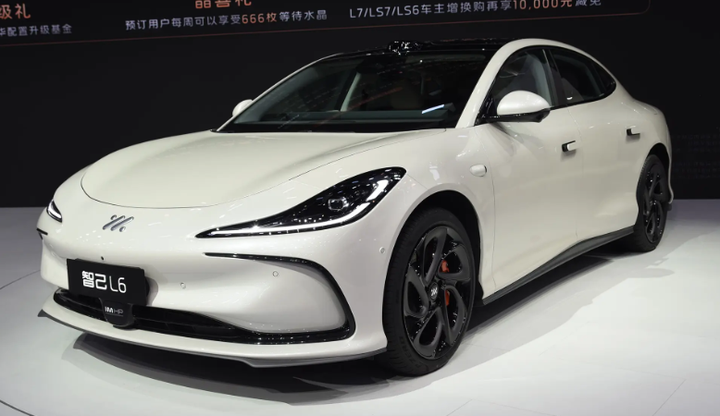 从新手到老司机，为何都选智己L6？小米SU7输在哪 - 知乎