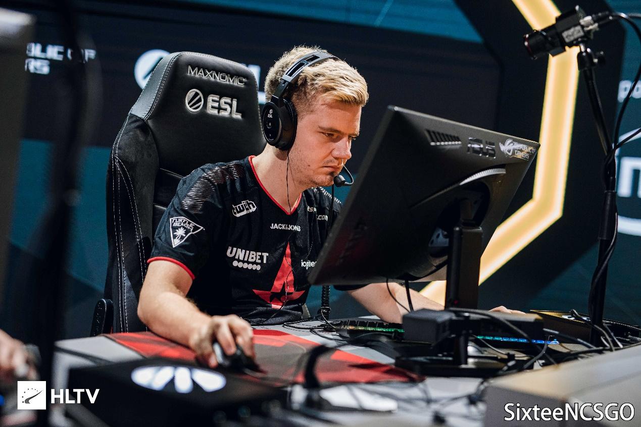 如何看待《CS:GO》NiP 战队签下 Device 选手？ - 知乎