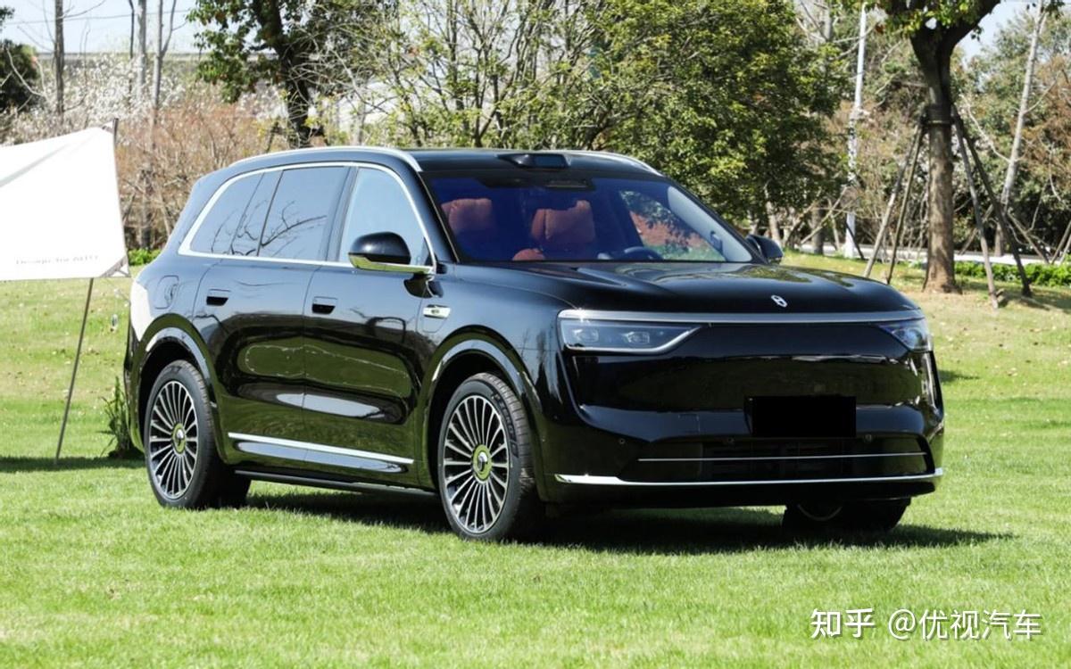 35.98万起！问界M8上市，预定超10万辆，理想L8/L9不好卖了 - 知乎