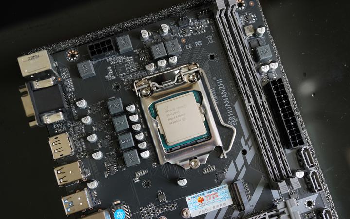 E3神教的最佳搭档，华南金牌B250-D4搭E3 1270V5装机 - 知乎