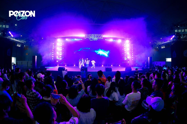 明星云集+潮流盛宴丨POIZON CON潮流嘉年华圆满落幕 - 知乎