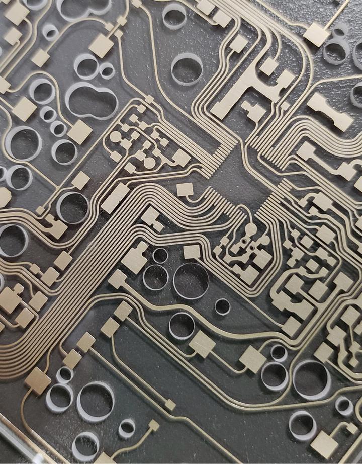 猎板PCB的创新之旅——透明PCB - 知乎