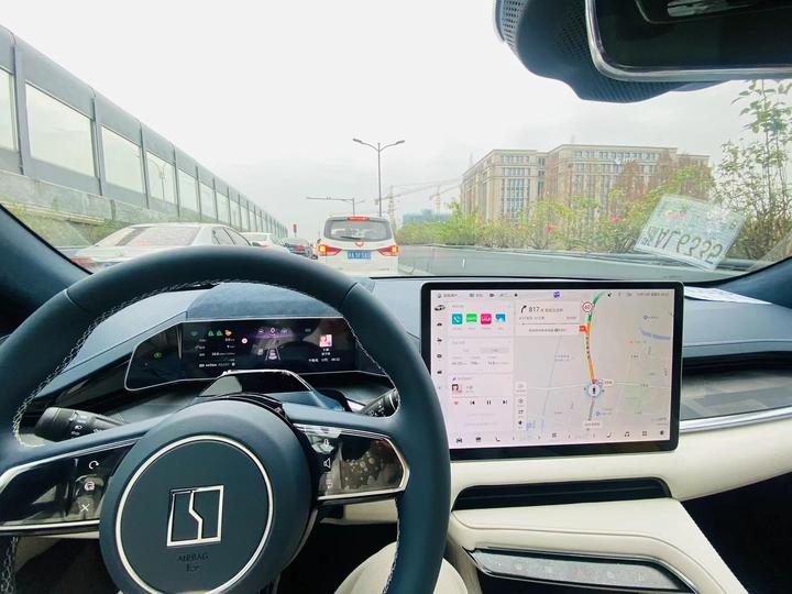 试驾了小鹏P7i，问界M5，特斯拉ModelY，蔚来ET5，极氪001————宝妈买车极致纠结全体验 - 知乎