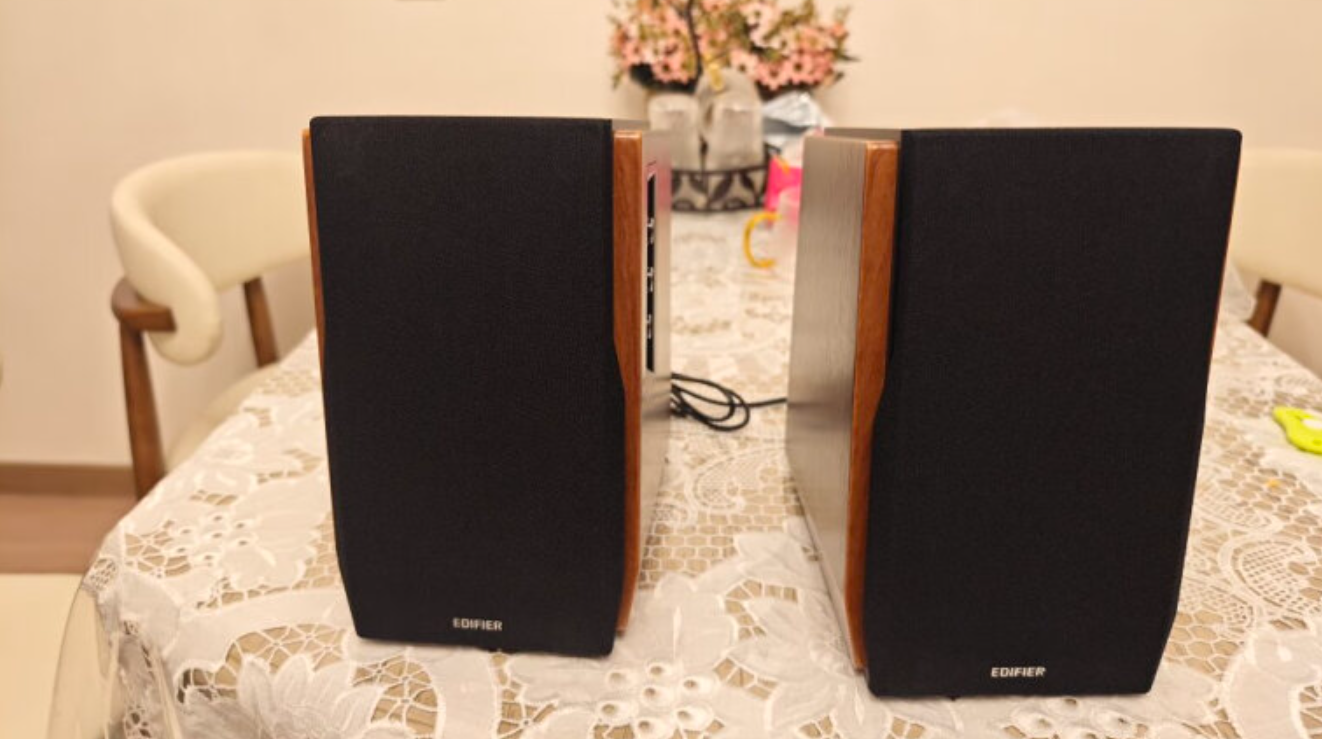漫步者R1700BT+（漫步者r1700bt+音响）怎么样？体验七周优缺点评测 - 知乎