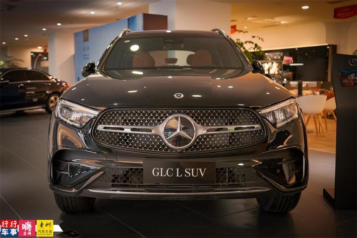 科技感倍增|奔驰GLC260L贵阳鹏龙睿和到店实拍 - 知乎