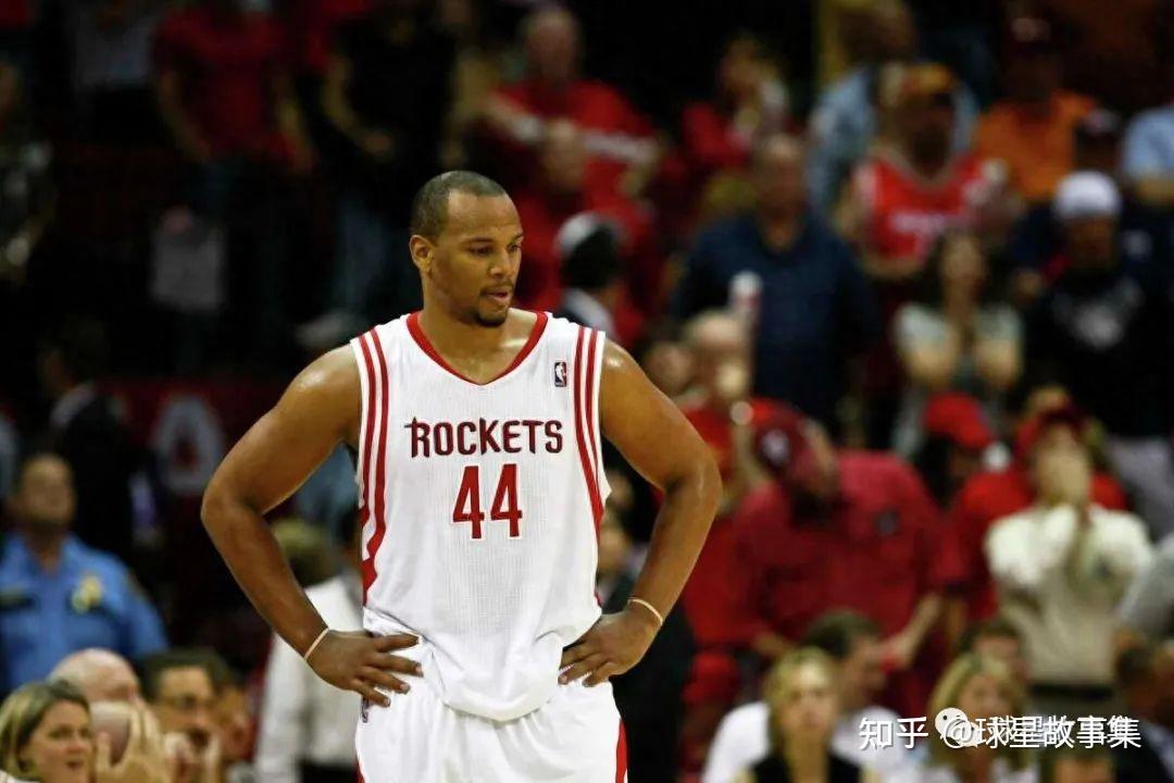 他是NBA历史身高最矮的中锋，拥有史上最别扭的罚球姿势，他是谁? - 知乎