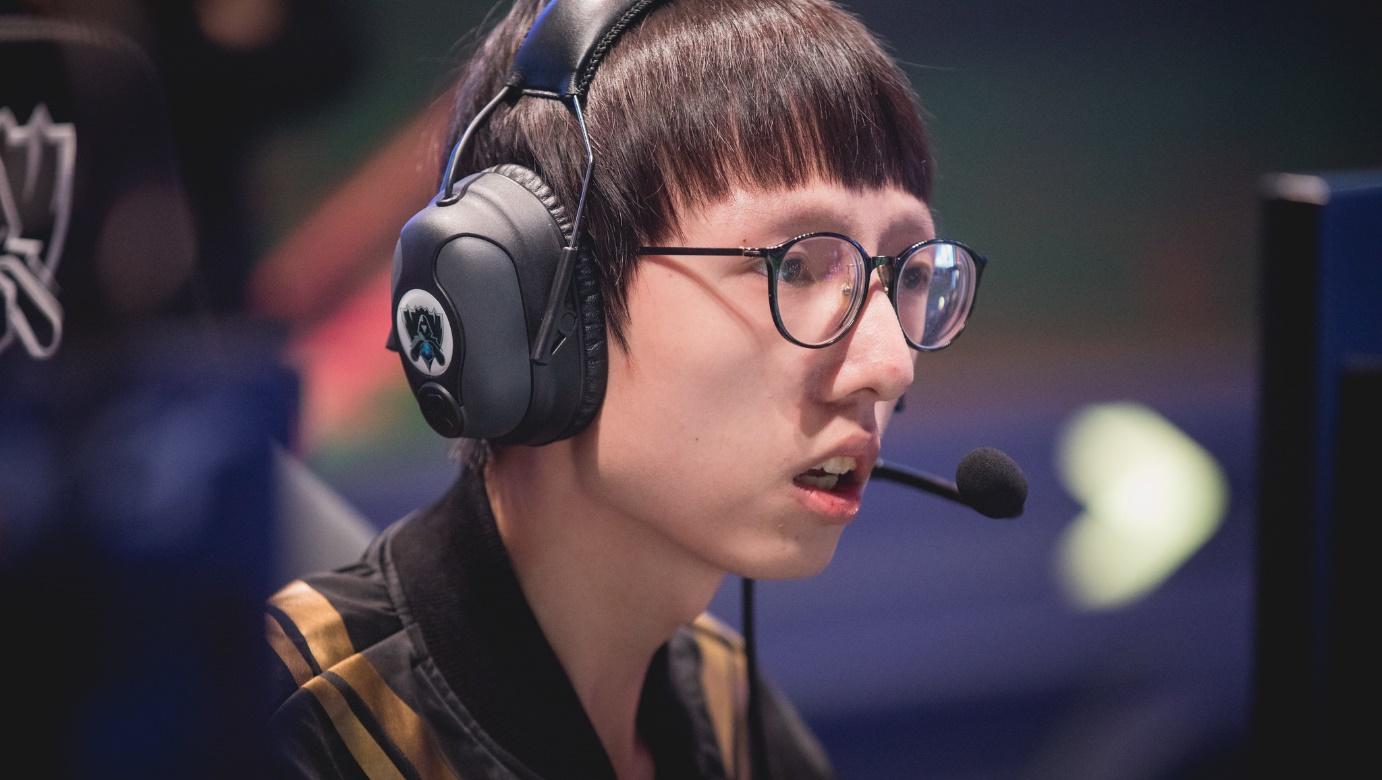 【PentaQ.LPL十年盘点】登神长阶：从新秀到新星 - 知乎