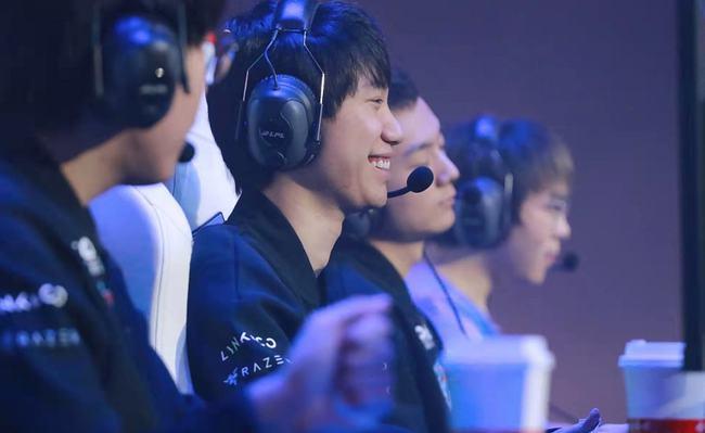 LNG赢下FPX，赛场再现蓝瑞兹，Doinb瑞兹带小兵，开车虐泉LWX - 知乎