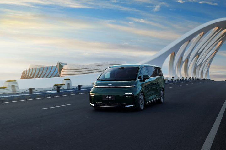 “阿条姐”黄雨婷喜提翼真L380，最萌“冠军CP”诞生！ - 知乎