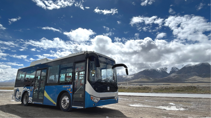 全球首款醇氢增程动力城市客车C8M成功登顶玉珠峰 - 知乎