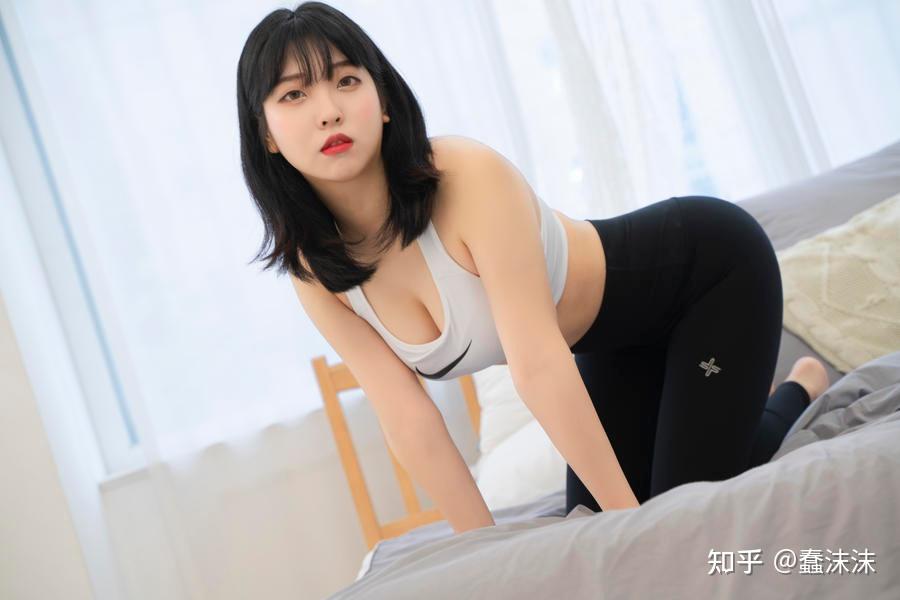 Song Hana写真合集cos图片:Leggings 免费在线观看 - 知乎