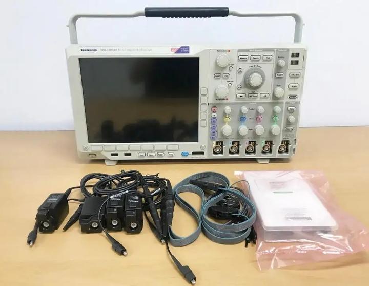 泰克Tektronix MSO4054混合信号示波器 - 知乎