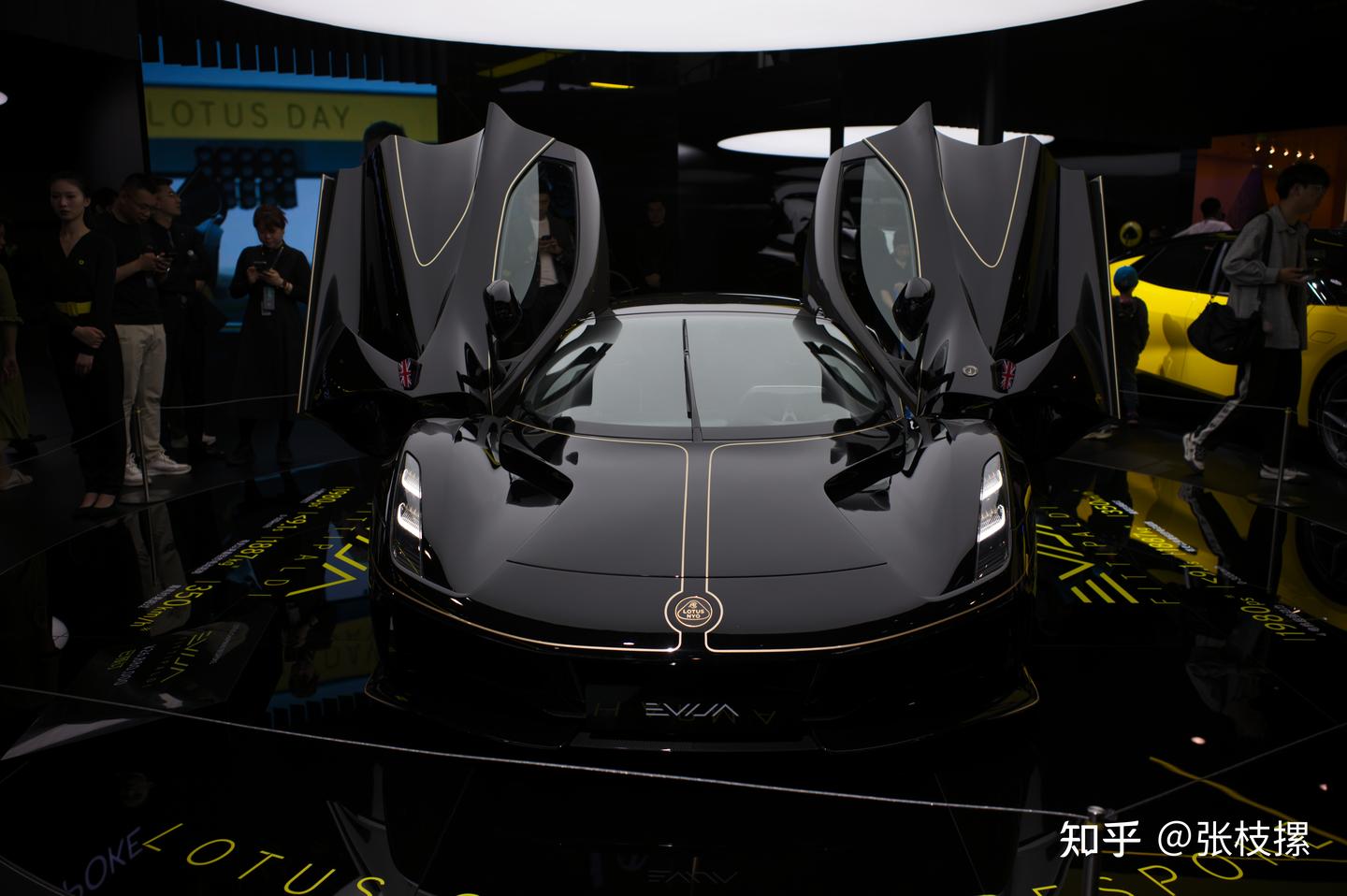 徕卡M11 vs M11-P 对比评测 - 知乎