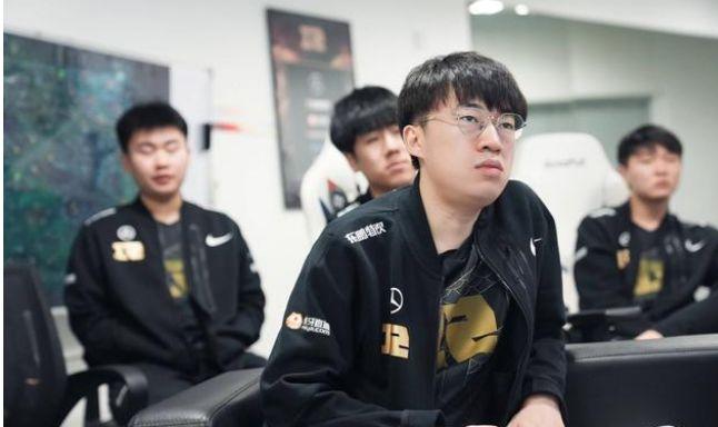 LPL季后赛：JDG要战胜RNG？Knight深夜帮助369训练，小虎要遭重了 - 知乎