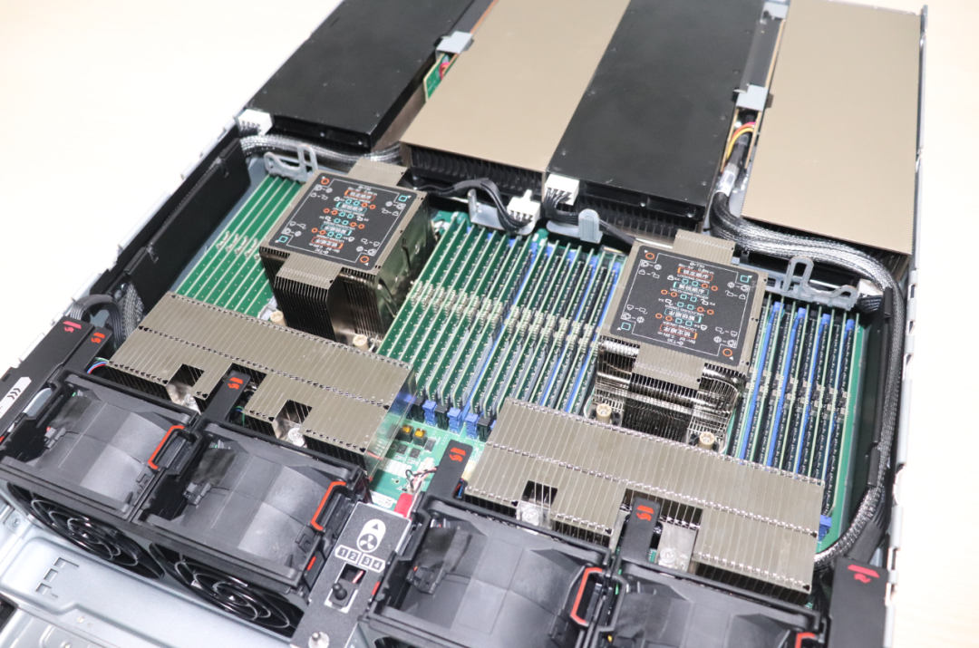 算力强劲！中兴通讯R5300 G5服务器开箱！ - 知乎