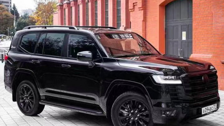 海外实拍全新兰德酷路泽，或搭3.5T V6混动系统，国内80万元起售？ - 知乎