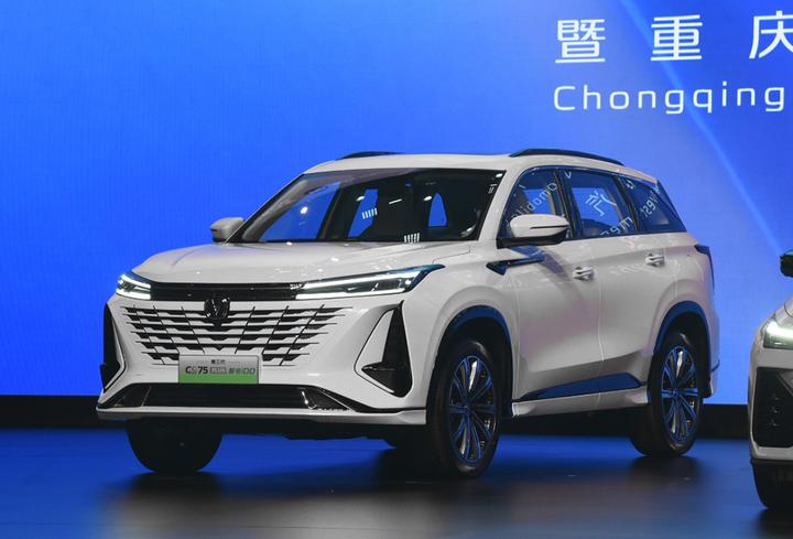 长安第三代CS75 PLUS智电iDD即将亮相，搭载1.5T插混系统 - 知乎